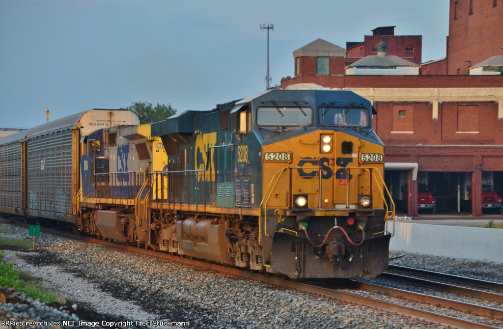 CSX 5208